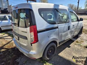 Dacia Dokker 2016 Panevēža, ar dzinēja tilpumu 1.46 L un nobraukumu 315 tūkst. km par 25 €, foto 4 vietnē AUTOMOTO.COM.LV