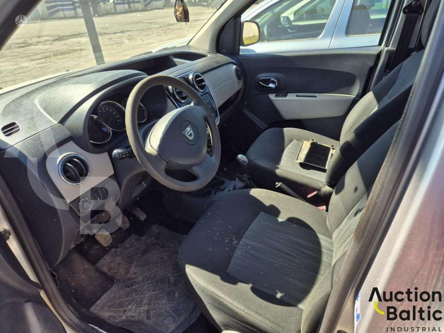 Dacia Dokker 2016 Panevēža, ar dzinēja tilpumu 1.46 L un nobraukumu 315 tūkst. km par 25 €, foto 9 vietnē AUTOMOTO.COM.LV