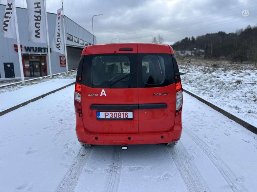 Sarkans Dacia Dokker 2020 Viļņa, ar dzinēja tilpumu 1.46 L un nobraukumu 282 tūkst. km par 4450 €, foto 8 vietnē AUTOMOTO.COM.LV