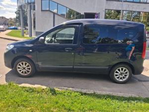 Violets Dacia Dokker 2015 Rīga, ar dzinēja tilpumu 1.50 L un nobraukumu 164 tūkst. km par 4500 €, foto 4 vietnē AUTOMOTO.COM.LV
