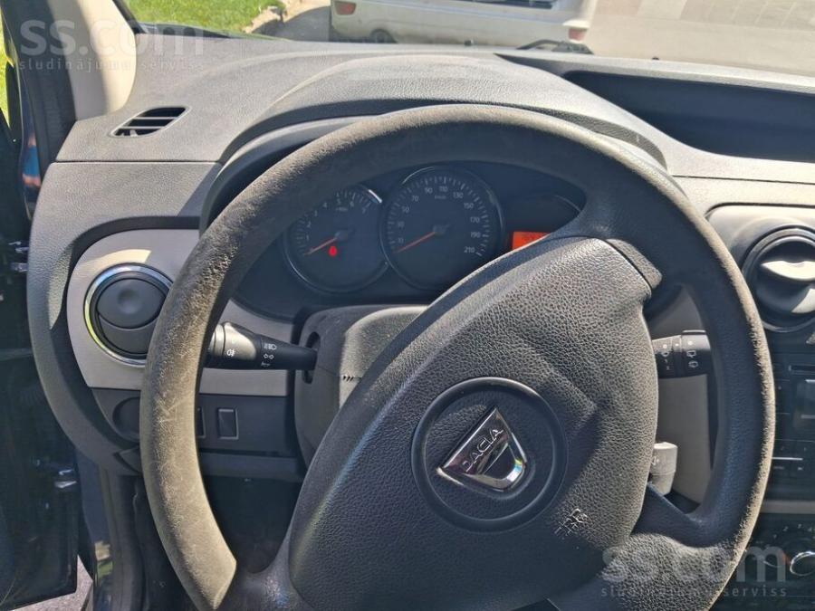 Violets Dacia Dokker 2015 Rīga, ar dzinēja tilpumu 1.50 L un nobraukumu 164 tūkst. km par 4500 €, foto 11 vietnē AUTOMOTO.COM.LV