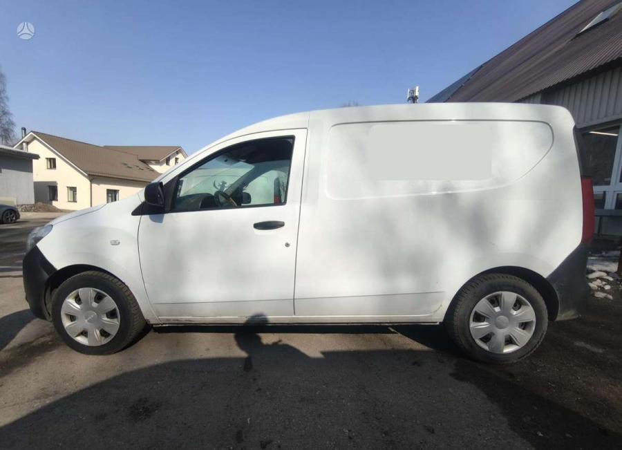 White Dacia Dokker 2014 in Vilnius, with an engine capacity of 1.60 L and mileage of 227 thousand km for 1331 €, photo 1 on AUTOMOTO.COM.LV