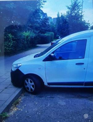Balts Dacia Dokker 2015 Viļņa, ar dzinēja tilpumu 1.50 L un nobraukumu 278 tūkst. km par 799 €, foto 4 vietnē AUTOMOTO.COM.LV
