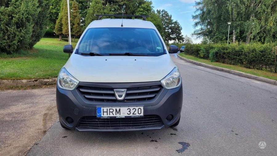 Balts Dacia Dokker 2015 Elektrėnai, ar dzinēja tilpumu 1.50 L un nobraukumu 194 tūkst. km par 3795 €, foto 3 vietnē AUTOMOTO.COM.LV
