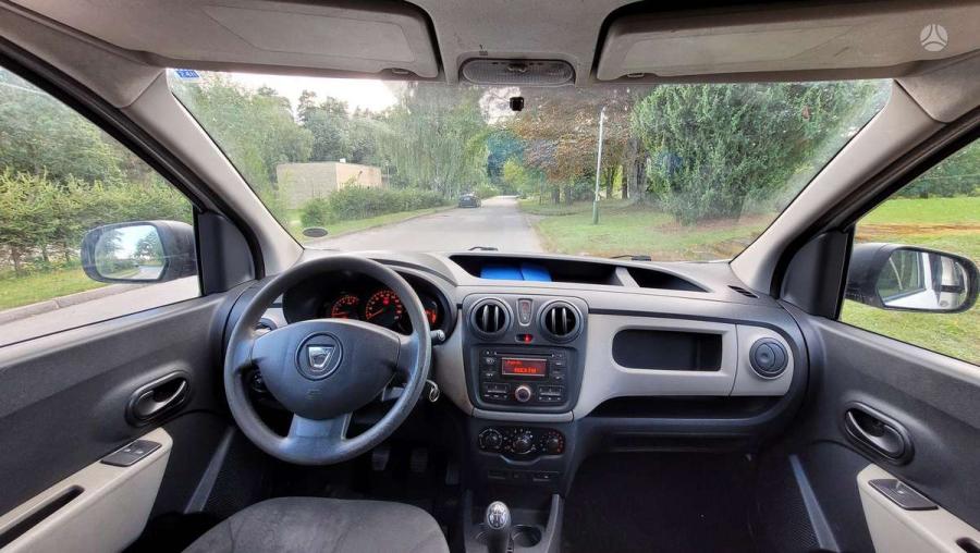 Balts Dacia Dokker 2015 Elektrėnai, ar dzinēja tilpumu 1.50 L un nobraukumu 194 tūkst. km par 3795 €, foto 14 vietnē AUTOMOTO.COM.LV