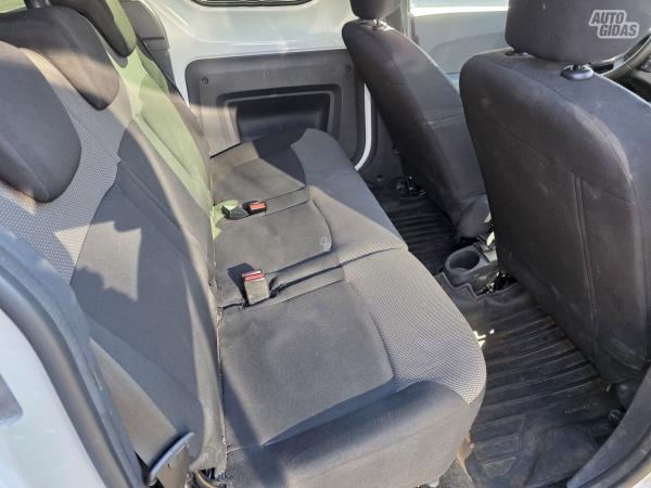 White Dacia Dokker 2018 in Vilnius, with an engine capacity of 1.50 L and mileage of 110 thousand km for 6799 €, photo 8 on AUTOMOTO.COM.LV