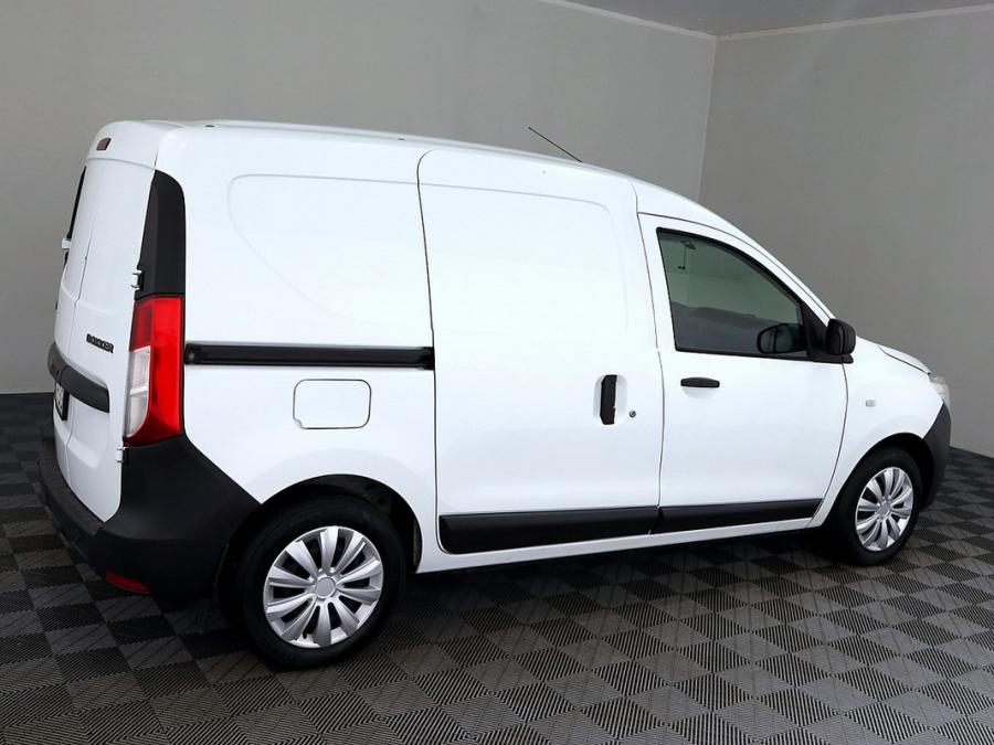Balts Dacia Dokker 2020 Tallina, ar dzinēja tilpumu 1.50 L un nobraukumu 286 tūkst. km par 3799 €, foto 12 vietnē AUTOMOTO.COM.LV