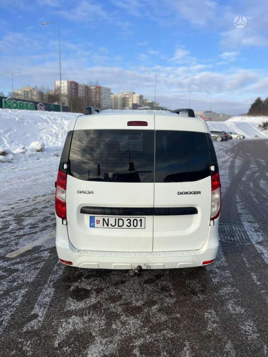 White Dacia Dokker 2013 in Vilnius, with an engine capacity of 1.20 L and mileage of 182 thousand km for 3000 €, photo 4 on AUTOMOTO.COM.LV