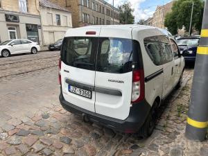 Белый Дачия Доккер 2015 в Рига, объемом двигателя 1.50 л и пробегом 309 тыс. км за 2500 €, фото 4 на AUTOMOTO.COM.LV
