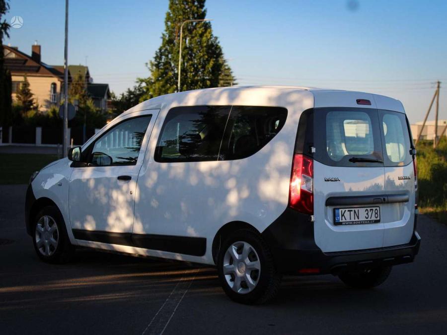 Balts Dacia Dokker 2019 Kauņa, ar dzinēja tilpumu 1.46 L un nobraukumu 229 tūkst. km par 4750 €, foto 5 vietnē AUTOMOTO.COM.LV