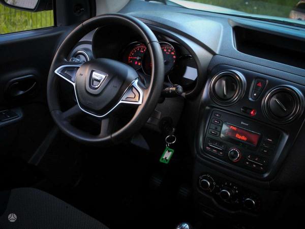 White Dacia Dokker 2019 in Kaunas, with an engine capacity of 1.46 L and mileage of 229 thousand km for 4750 €, photo 6 on AUTOMOTO.COM.LV