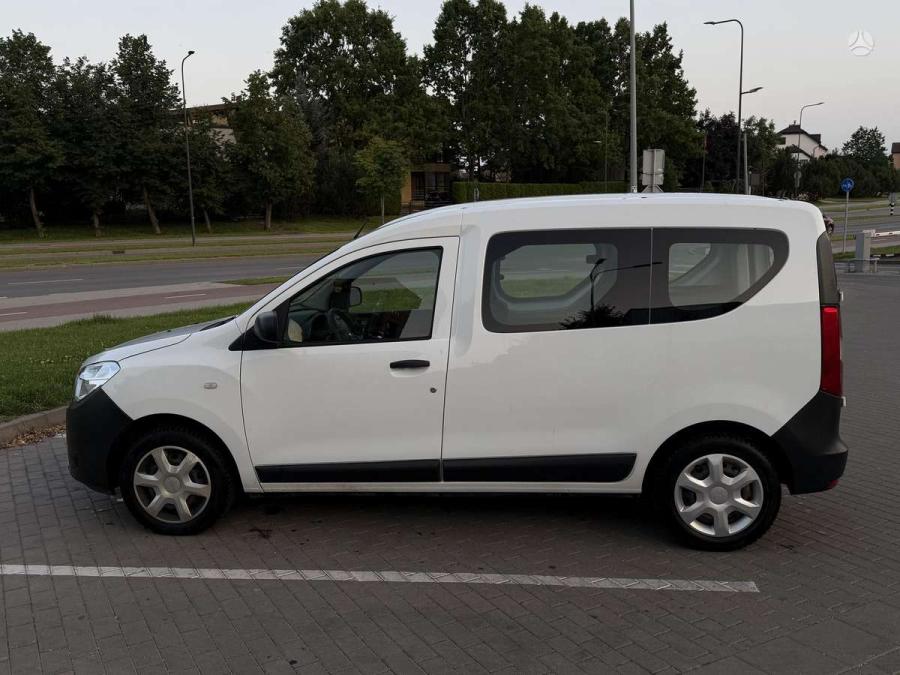 White Dacia Dokker 2019 in Kaunas, with an engine capacity of 1.46 L and mileage of 104 thousand km for 5800 €, photo 7 on AUTOMOTO.COM.LV