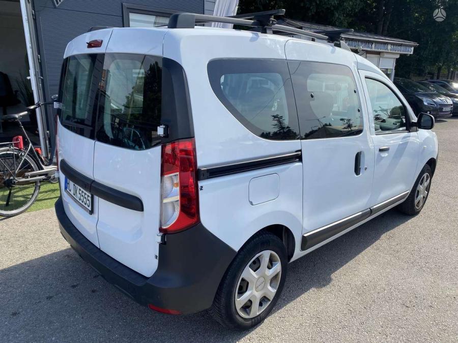 Balts Dacia Dokker 2019 Klaipėda, ar dzinēja tilpumu 1.46 L un nobraukumu 185 tūkst. km par 6750 €, foto 5 vietnē AUTOMOTO.COM.LV