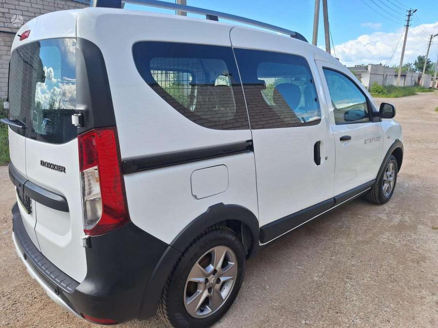 White Dacia Dokker 2019 in Marijampole, with an engine capacity of 1.20 L and mileage of 101 thousand km for 6650 €, photo 6 on AUTOMOTO.COM.LV