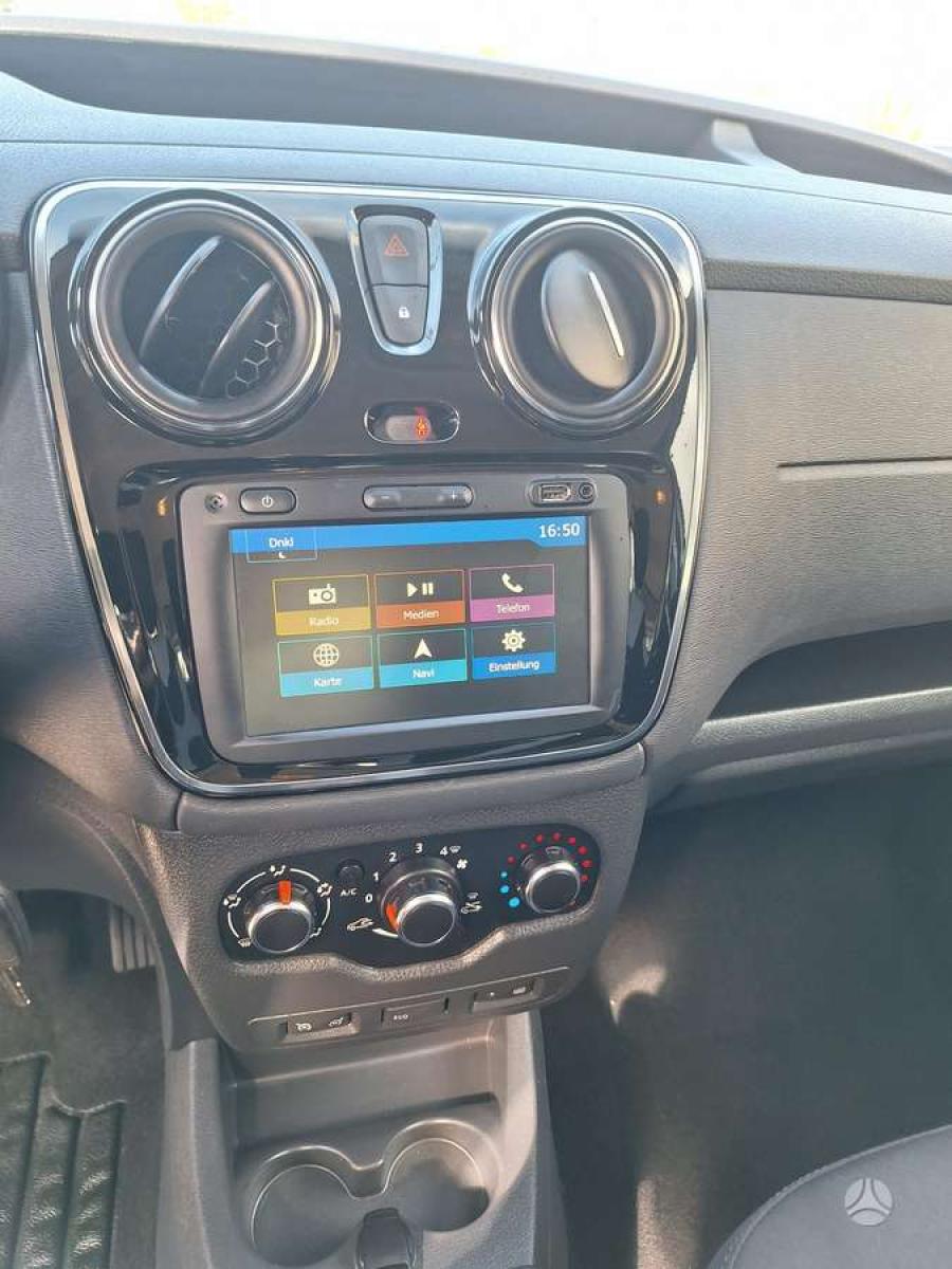 White Dacia Dokker 2019 in Marijampole, with an engine capacity of 1.20 L and mileage of 101 thousand km for 6650 €, photo 10 on AUTOMOTO.COM.LV