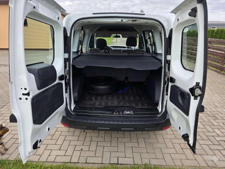 Balts Dacia Dokker 2019 Mažeikiai, ar dzinēja tilpumu 1.46 L un nobraukumu 291 tūkst. km par 4100 €, foto 8 vietnē AUTOMOTO.COM.LV