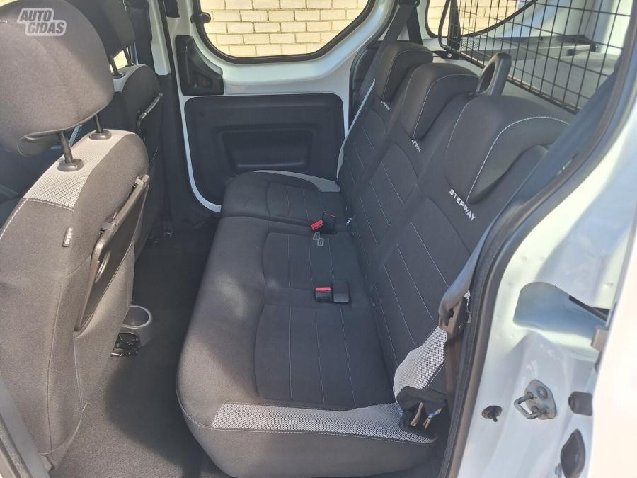 Balts Dacia Dokker 2019 Marijampole, ar dzinēja tilpumu 1.20 L un nobraukumu 101 tūkst. km par 6650 €, foto 6 vietnē AUTOMOTO.COM.LV