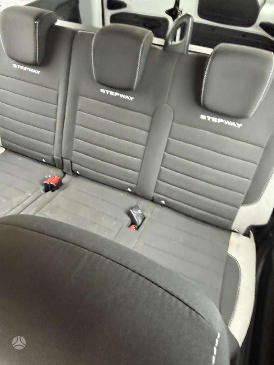 Balts Dacia Dokker 2020 Jurbarkas, ar dzinēja tilpumu 1.46 L un nobraukumu 145 tūkst. km par 5444 €, foto 12 vietnē AUTOMOTO.COM.LV
