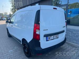 Balts Dacia Dokker 2015 Rīga, ar dzinēja tilpumu 1.50 L un nobraukumu 269 tūkst. km par 3690 €, foto 5 vietnē AUTOMOTO.COM.LV