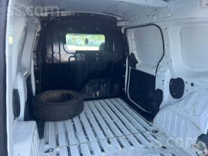 Balts Dacia Dokker 2015 Rīga, ar dzinēja tilpumu 1.50 L un nobraukumu 269 tūkst. km par 3690 €, foto 12 vietnē AUTOMOTO.COM.LV