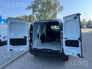 Balts Dacia Dokker 2015 Rīga, ar dzinēja tilpumu 1.50 L un nobraukumu 269 tūkst. km par 3690 €, foto 13 vietnē AUTOMOTO.COM.LV