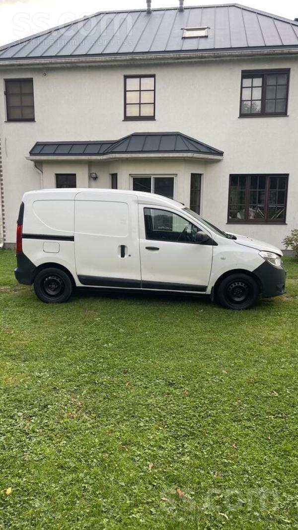 Balts Dacia Dokker 2017 Rīga, ar dzinēja tilpumu 1.50 L un nobraukumu 202 tūkst. km par 4600 €, foto 3 vietnē AUTOMOTO.COM.LV