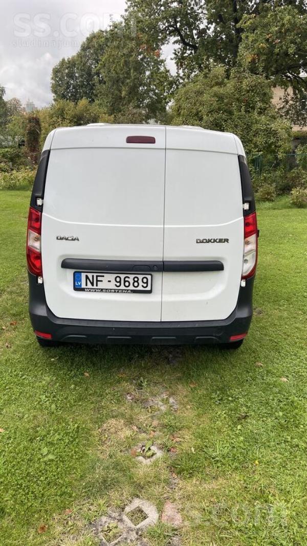 Balts Dacia Dokker 2017 Rīga, ar dzinēja tilpumu 1.50 L un nobraukumu 202 tūkst. km par 4600 €, foto 5 vietnē AUTOMOTO.COM.LV