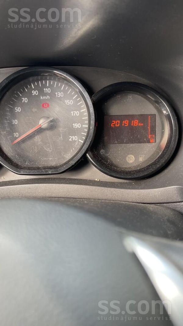 Balts Dacia Dokker 2017 Rīga, ar dzinēja tilpumu 1.50 L un nobraukumu 202 tūkst. km par 4600 €, foto 9 vietnē AUTOMOTO.COM.LV