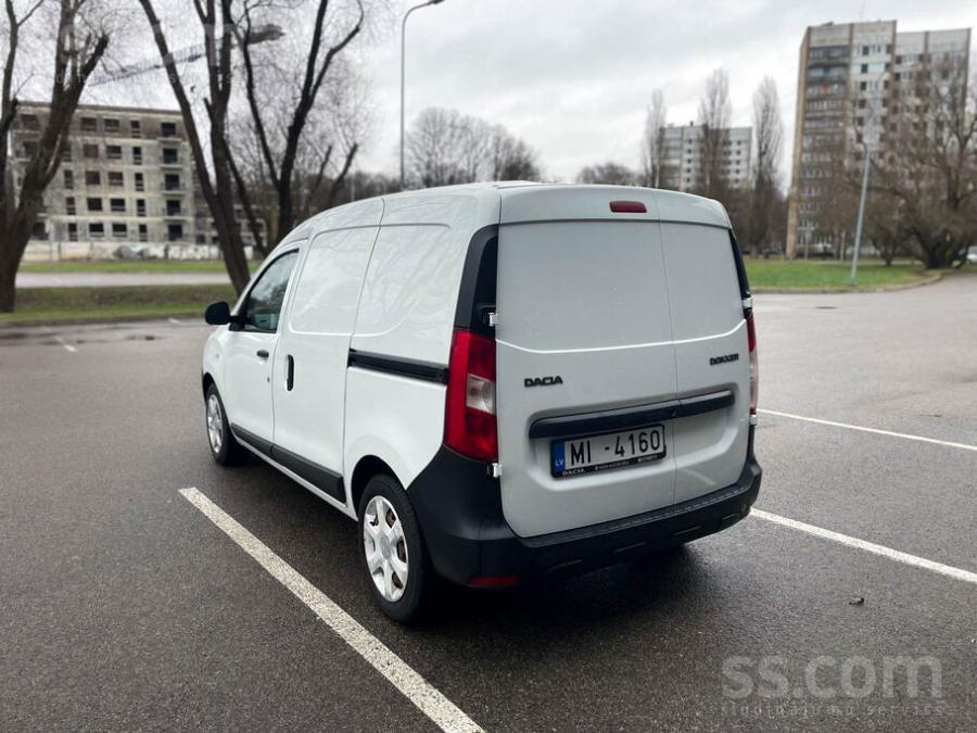 White Dacia Dokker 2021 in Riga, with an engine capacity of 1.50 L and mileage of 232 thousand km for 4990 €, photo 4 on AUTOMOTO.COM.LV
