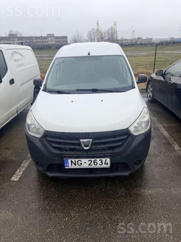 Balts Dacia Dokker 2013 Rīga, ar dzinēja tilpumu 1.50 L un nobraukumu 297 tūkst. km par 1600 €, foto 2 vietnē AUTOMOTO.COM.LV
