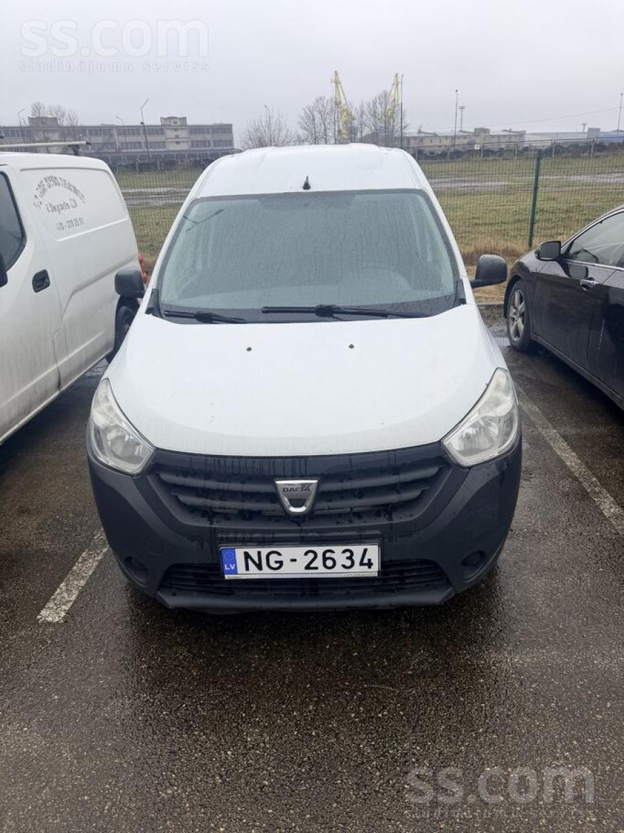 White Dacia Dokker 2013 in Riga, with an engine capacity of 1.50 L and mileage of 297 thousand km for 1600 €, photo 3 on AUTOMOTO.COM.LV