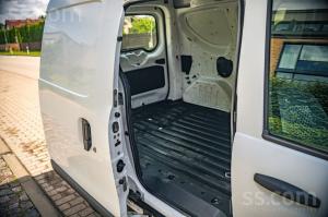 Balts Dacia Dokker 2015 Rīga, ar dzinēja tilpumu 1.50 L un nobraukumu 327 tūkst. km par 2490 €, foto 15 vietnē AUTOMOTO.COM.LV