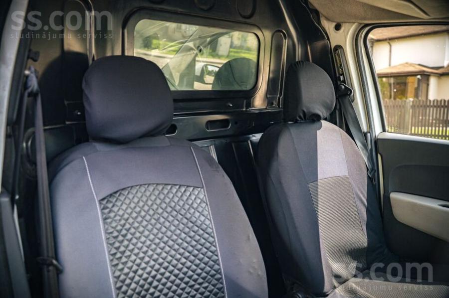 Balts Dacia Dokker 2015 Rīga, ar dzinēja tilpumu 1.50 L un nobraukumu 327 tūkst. km par 2490 €, foto 17 vietnē AUTOMOTO.COM.LV