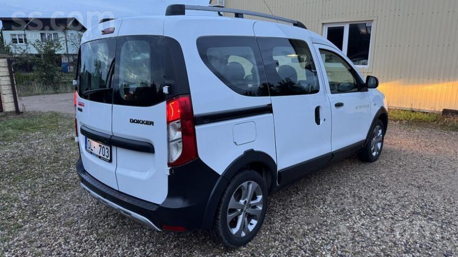 Balts Dacia Dokker 2015 Rēzekne, ar dzinēja tilpumu 1.20 L un nobraukumu 115 tūkst. km par 5650 €, foto 5 vietnē AUTOMOTO.COM.LV