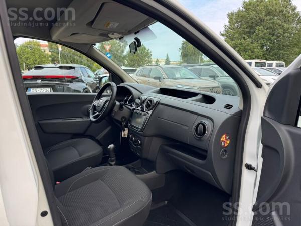 White Dacia Dokker 2017 in Riga, with an engine capacity of 1.50 L and mileage of 157 thousand km for 4250 €, photo 6 on AUTOMOTO.COM.LV