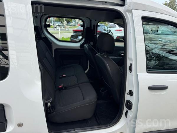White Dacia Dokker 2017 in Riga, with an engine capacity of 1.50 L and mileage of 157 thousand km for 4250 €, photo 7 on AUTOMOTO.COM.LV