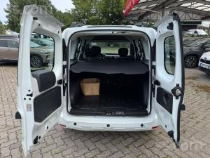 White Dacia Dokker 2017 in Riga, with an engine capacity of 1.50 L and mileage of 157 thousand km for 4250 €, photo 9 on AUTOMOTO.COM.LV