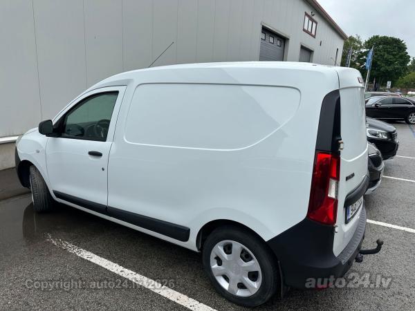 White Dacia Dokker 2018 in Narva, with an engine capacity of 1.60 L and mileage of 184 thousand km for 5500 €, photo 2 on AUTOMOTO.COM.LV