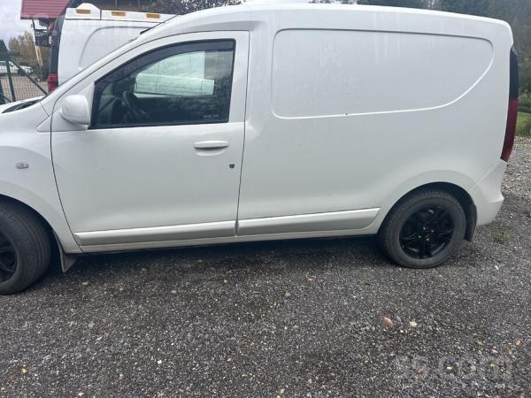 Balts Dacia Dokker 2018 Rīga, ar dzinēja tilpumu 1.50 L un nobraukumu 147 tūkst. km par 4270 €, foto 3 vietnē AUTOMOTO.COM.LV