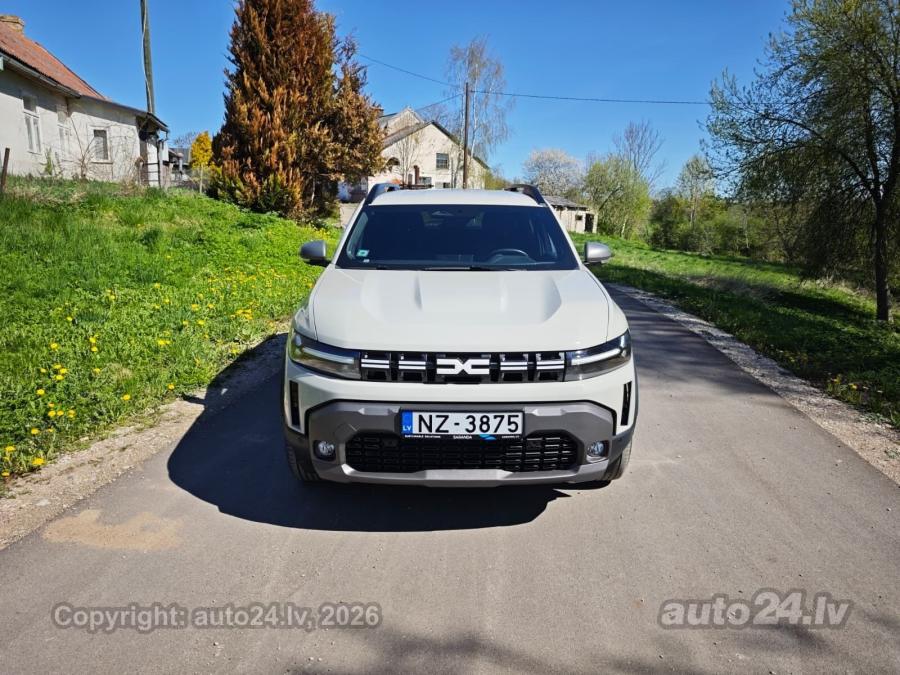 Бежевый Дачия Duster 2024 в Лиепая, объемом двигателя 1.60 л и пробегом 39 тыс. км за 22320 €, фото 3 на AUTOMOTO.COM.LV