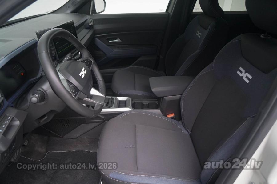 Smilšu krāsa Dacia Duster 2024 Tallina, ar dzinēja tilpumu 1.60 L un nobraukumu 25 tūkst. km par 24990 €, foto 7 vietnē AUTOMOTO.COM.LV