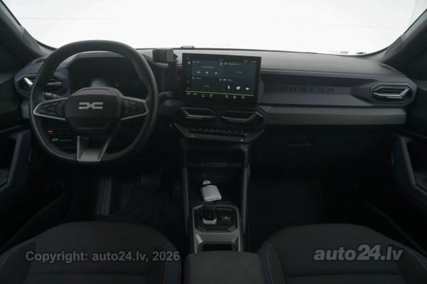 Beige Dacia Duster 2024 in Tallinn, with an engine capacity of 1.60 L and mileage of 25 thousand km for 24990 €, photo 7 on AUTOMOTO.COM.LV