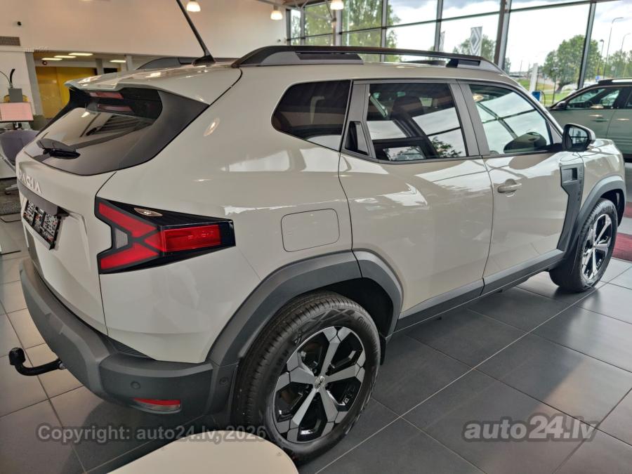 Бежевый Дачия Duster 2026 в Тарту, объемом двигателя 1.60 л и пробегом 6 тыс. км за 26900 €, фото 3 на AUTOMOTO.COM.LV