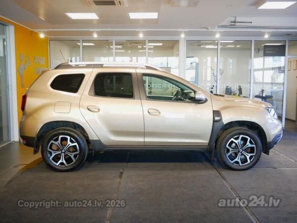 Smilšu krāsa Dacia Duster 2021 Tallina, ar dzinēja tilpumu 1.00 L un nobraukumu 67 tūkst. km par 10990 €, foto 2 vietnē AUTOMOTO.COM.LV
