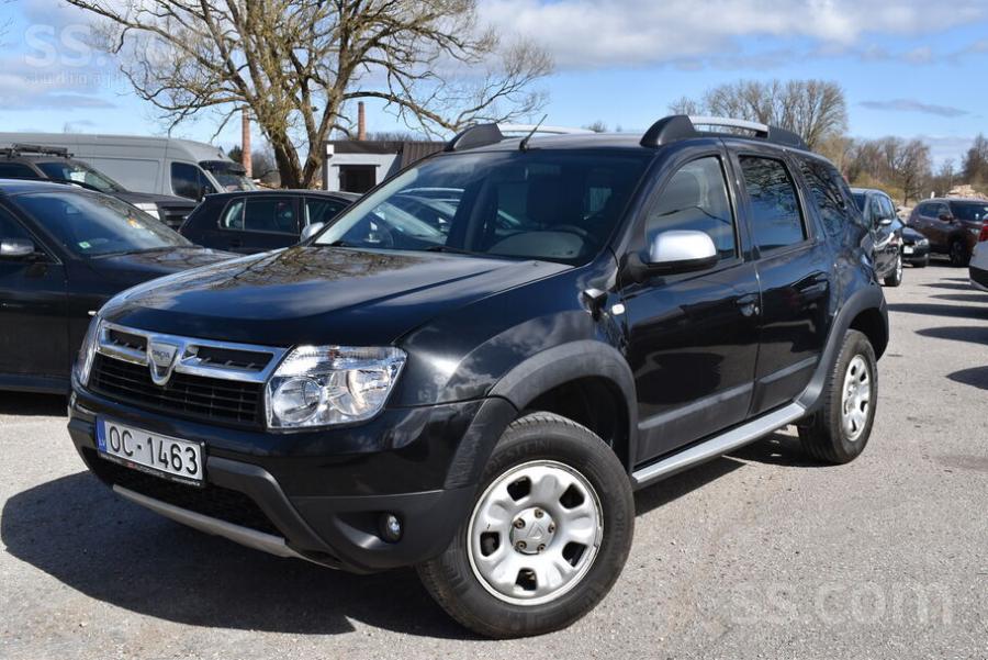 Black Dacia Duster 2010 in Kuldiga, with an engine capacity of 1.50 L and mileage of 0 thousand km for 5650 €, photo 1 on AUTOMOTO.COM.LV