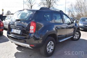 Black Dacia Duster 2010 in Kuldiga, with an engine capacity of 1.50 L and mileage of 0 thousand km for 5650 €, photo 2 on AUTOMOTO.COM.LV