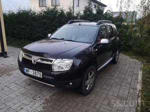 Melns Dacia Duster 2010 Rīga, ar dzinēja tilpumu 1.50 L un nobraukumu 276 tūkst. km par 4600 €, foto  vietnē AUTOMOTO.COM.LV
