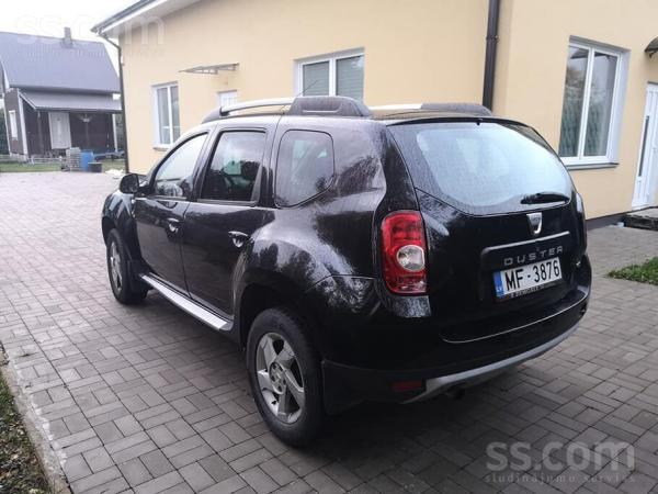 Melns Dacia Duster 2010 Rīga, ar dzinēja tilpumu 1.50 L un nobraukumu 276 tūkst. km par 4600 €, foto 3 vietnē AUTOMOTO.COM.LV