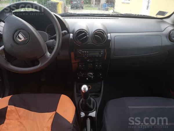 Melns Dacia Duster 2010 Rīga, ar dzinēja tilpumu 1.50 L un nobraukumu 276 tūkst. km par 4600 €, foto 5 vietnē AUTOMOTO.COM.LV