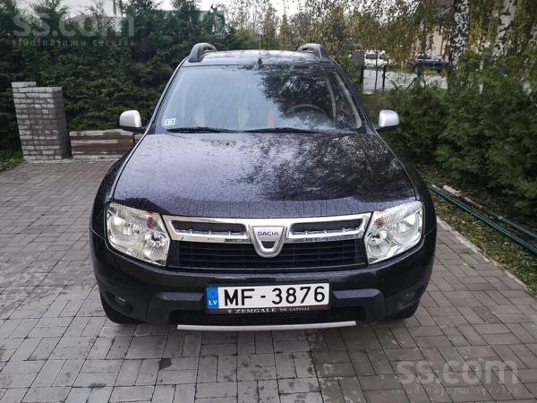 Melns Dacia Duster 2010 Rīga, ar dzinēja tilpumu 1.50 L un nobraukumu 276 tūkst. km par 4600 €, foto 8 vietnē AUTOMOTO.COM.LV
